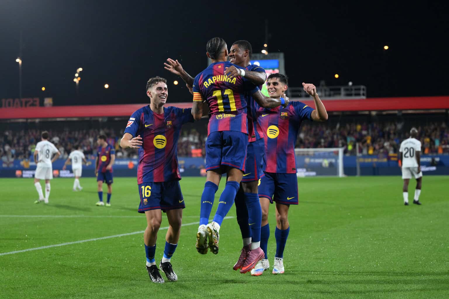 In Mini-Stadion: FC Barcelona mit Gala-Vorstellung gegen Valencia!