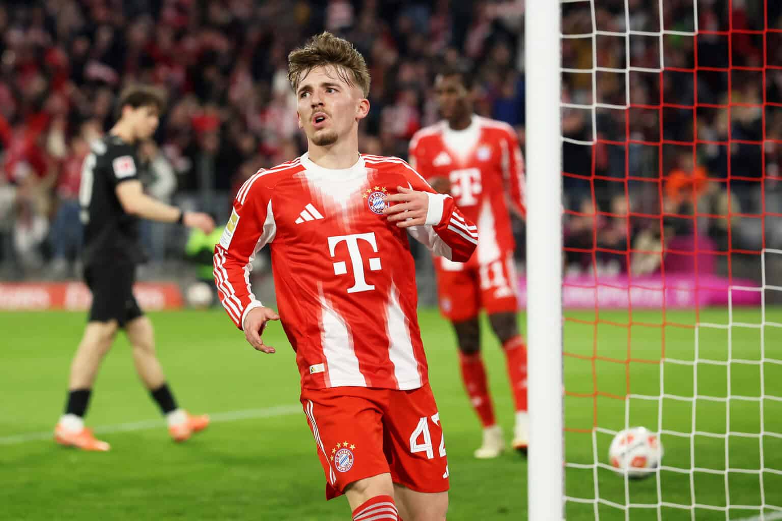 Wechselt Lennart Karl zum FC Barcelona?
